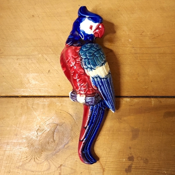 Parrot Wall Pocket/Vase | Accents | Vtg Parrot Wall Pocketvase | Poshmark